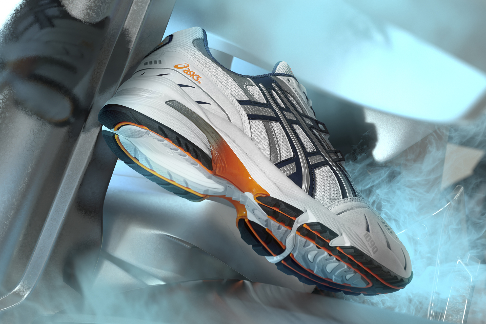 TOBIAS FAISST — Asics – 1090